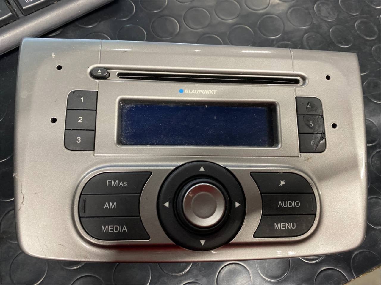 Schermo multifunzione stereo autoradio display Alfa romeo Mito (2011 ...